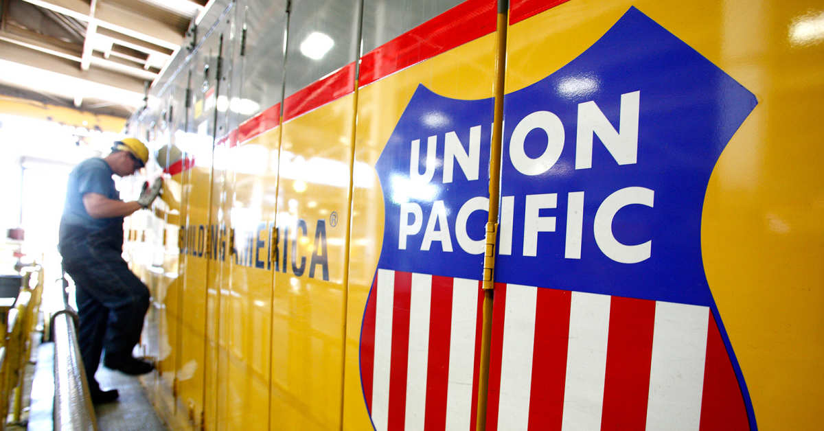 Union Pacific Is Rolling Off the Rails - TheStreet Pro