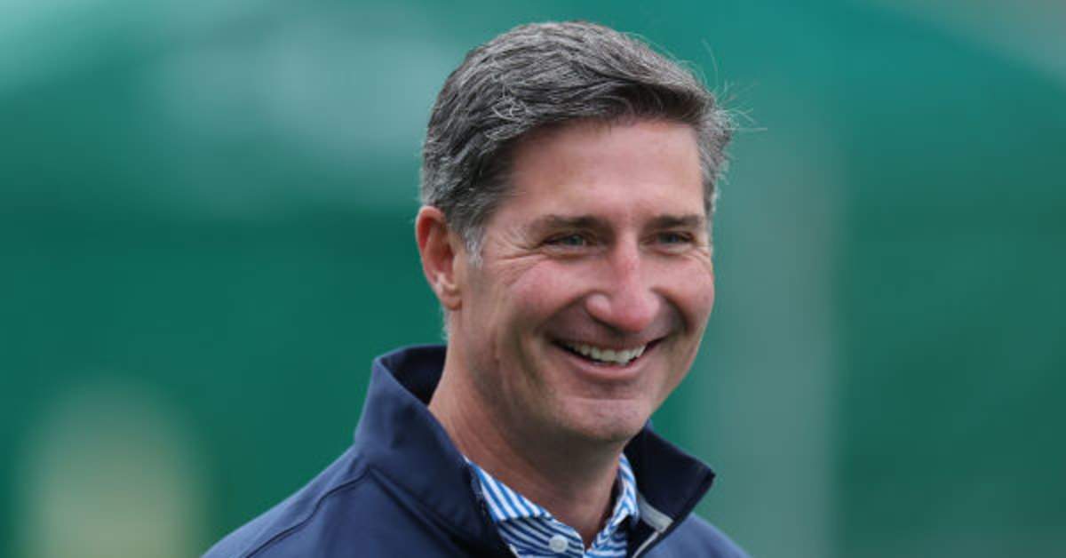 A Year After Brian Niccol's Move, Starbucks and Chipotle Both Sink ...