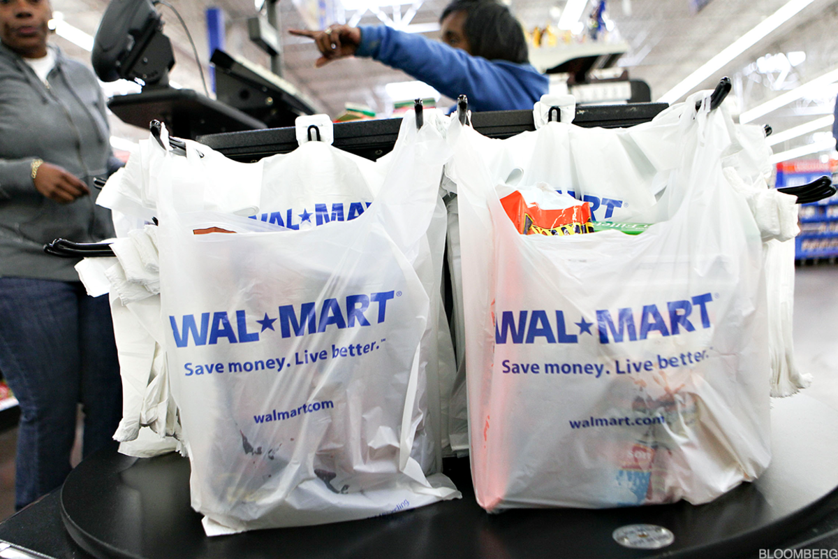 Walmart Looks Ready to Resume Its Advance - TheStreet Pro