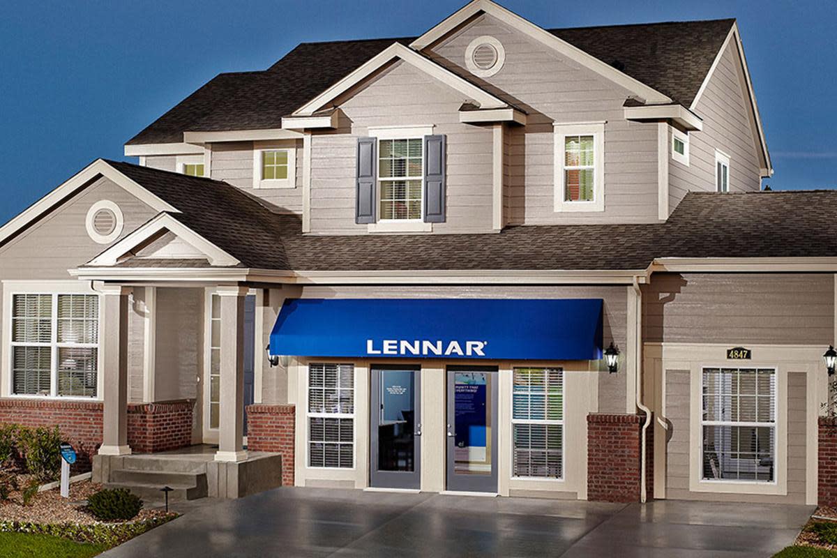 Homebuilder Lennar Is Poised for an Upside Breakout - TheStreet Pro