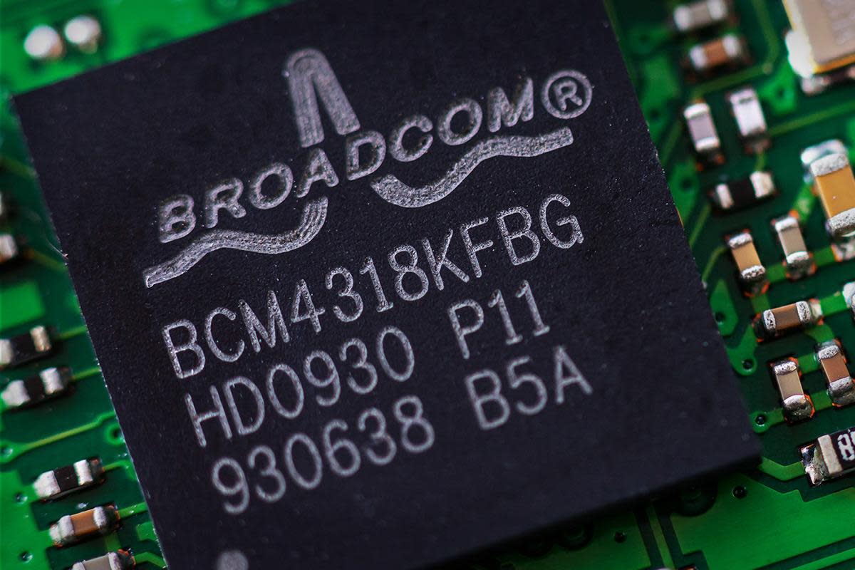 Broadcom Surges After Earnings Beat: Here's Where to Buy It and What to ...