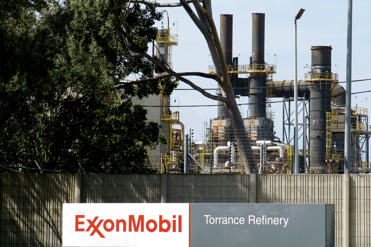 Technical Chart Paints Exxon Mobil as Bullish - TheStreet Pro