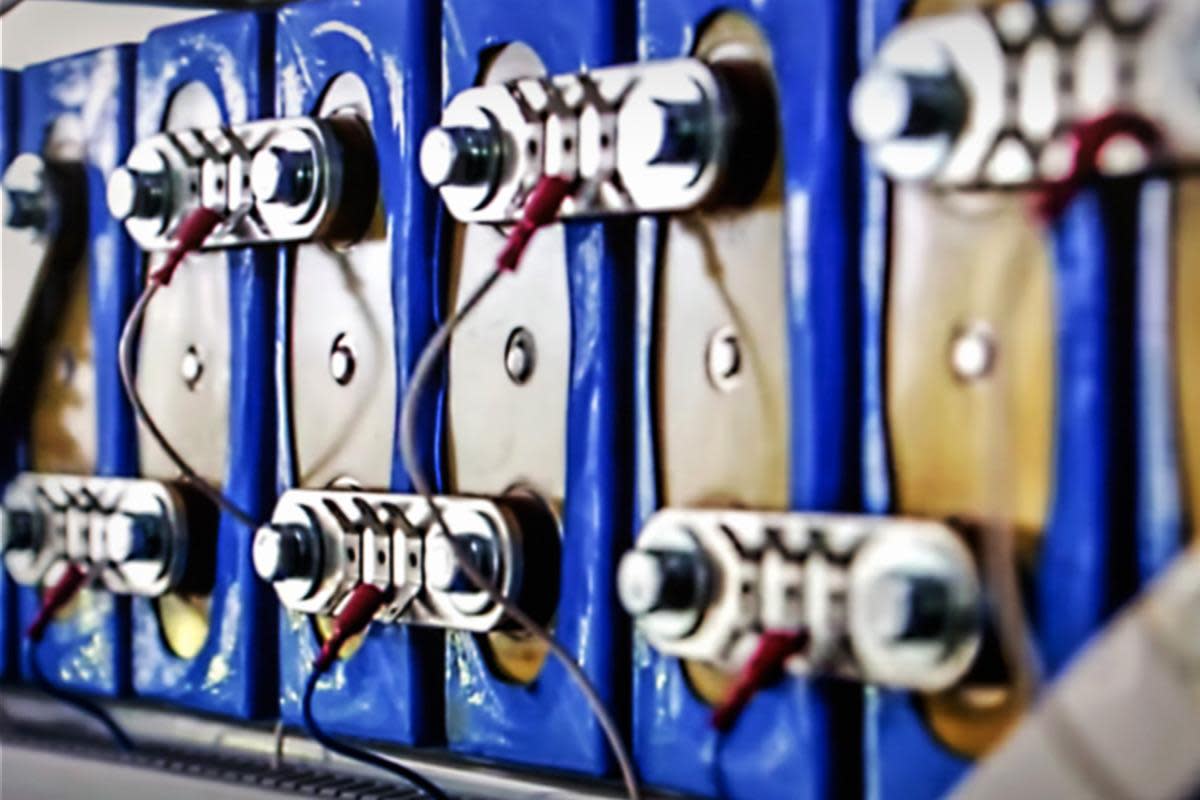 Here Are the Top 2 Plays Among EV Battery Makers - TheStreet Pro