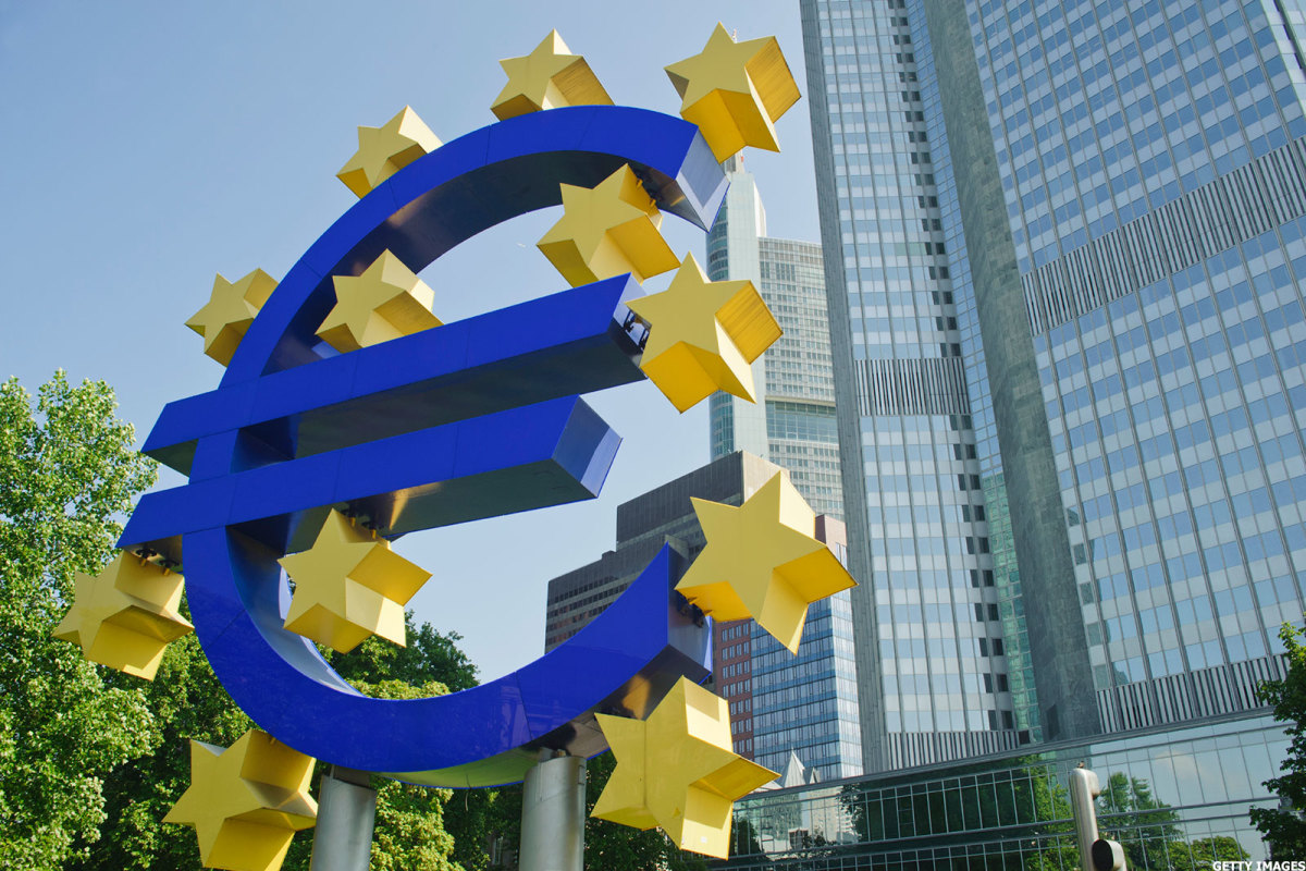 Euro Corporate Bonds Are Still a Good Bet, but Risks Lurk - TheStreet Pro