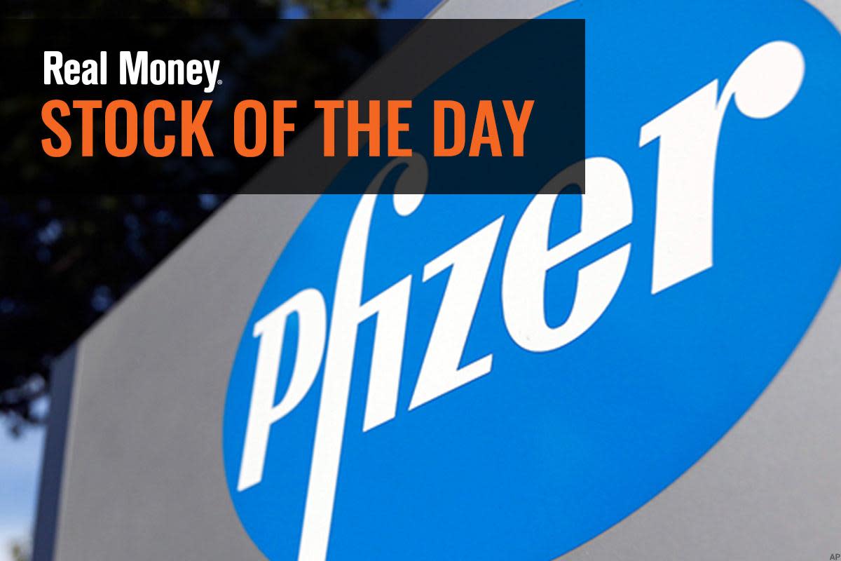 Pfizer, Other Pharma Stocks Should Continue to Do Well Amid Market ...