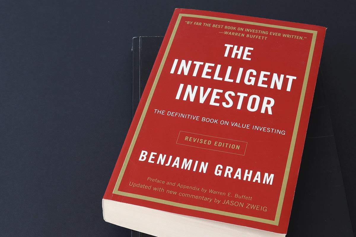 Opening This Screen Brings In 4 Benjamin Graham Defensive Retail Stocks ...